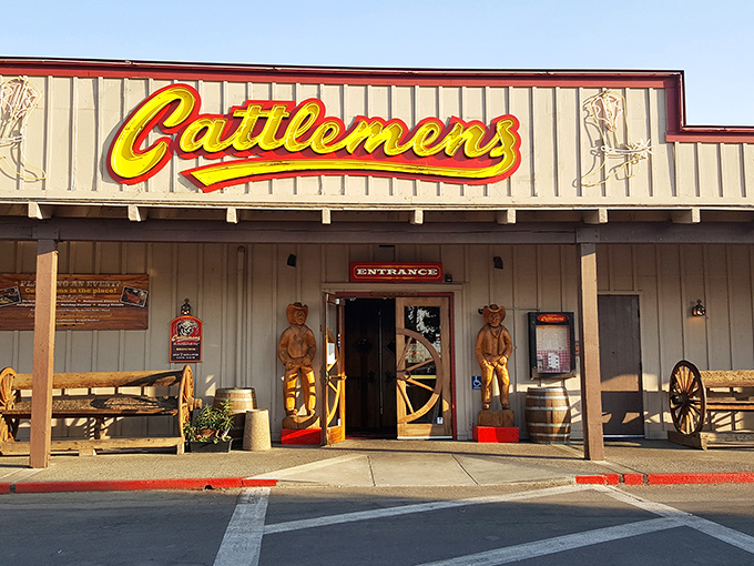 Cattlemen's Western theme feels authentically Californian – where ranch culture meets exceptional dining experiences for everyone.