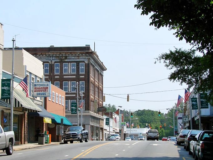 Eden's tree-lined downtown streets offer shade and charm in equal measure—perfect for a leisurely afternoon stroll.