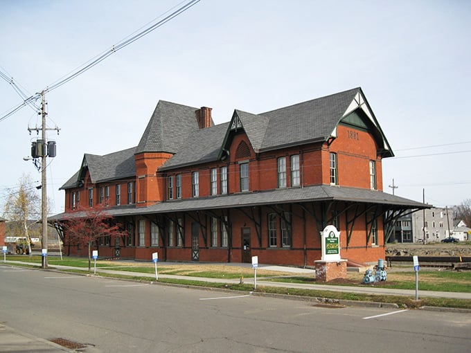 Sayre’s historic train station stands as a proud relic of the railroad era, anchoring a downtown steeped in timeless charm.