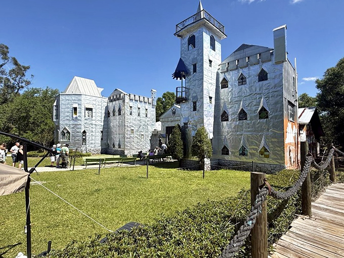 Camelot meets recycling project! Solomon's Castle shimmers in the Florida sun, a testament to one man's artistic vision.