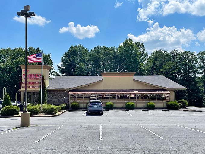 The Diner at Sugar Hill stands tall and proud, with that American flag promising patriotic portions of morning goodness.