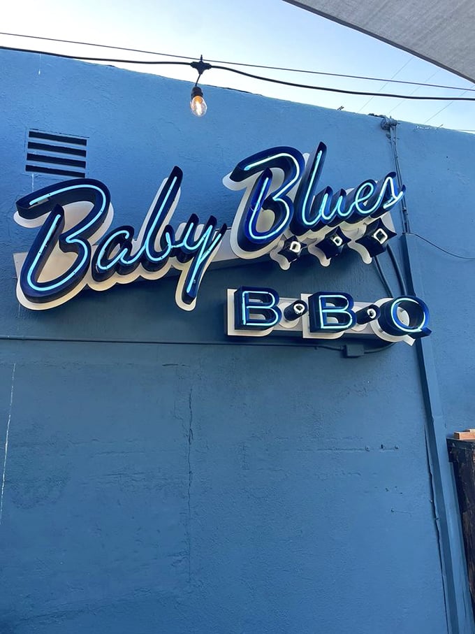 That neon sign glows with promise – Baby Blues brings Southern comfort to the California coast.
