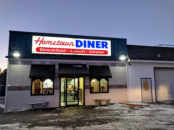 9b. hometown diner (portsmouth)
Even at dusk, Hometown Diner's welcoming lights promise that breakfast-for-dinner is always a brilliant idea. 