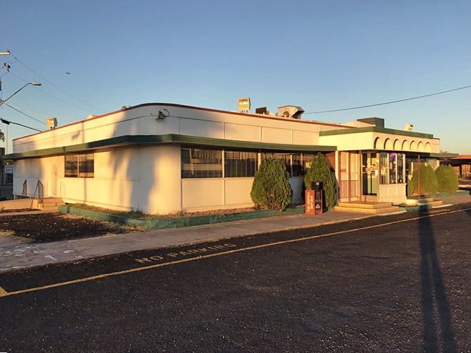 Simple on the outside, extraordinary on the plate – Mel's proves that great diners focus on food, not fancy facades.