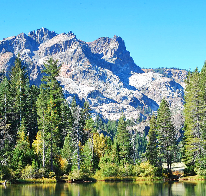 The Sierra Nevada mountains create a jaw-dropping backdrop for Sierra City, where nature's grandeur is the main attraction.
