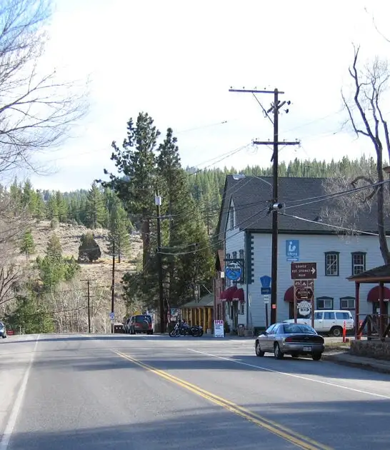 california town mountain getaway ftr