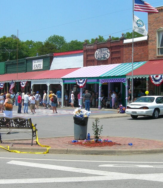 charming tennessee weekend towns ftr