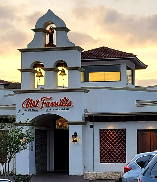 famous local restaurant texas ftr