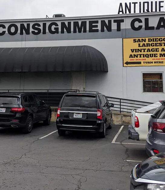 gigantic california vintage store ftr