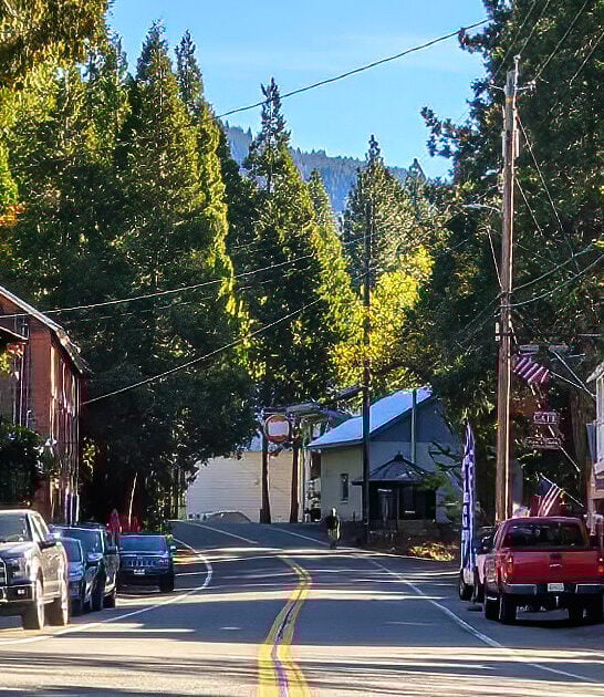 gorgeous tiny california town ftr