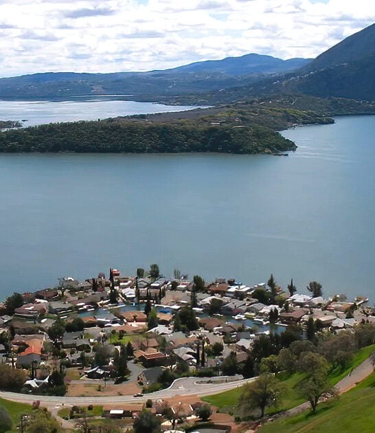 gorgeous town lakeside california ftr