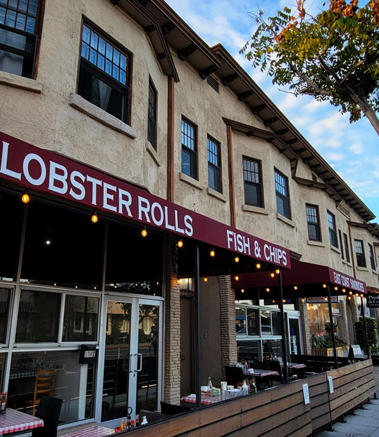 iconic california clam chowder ftr