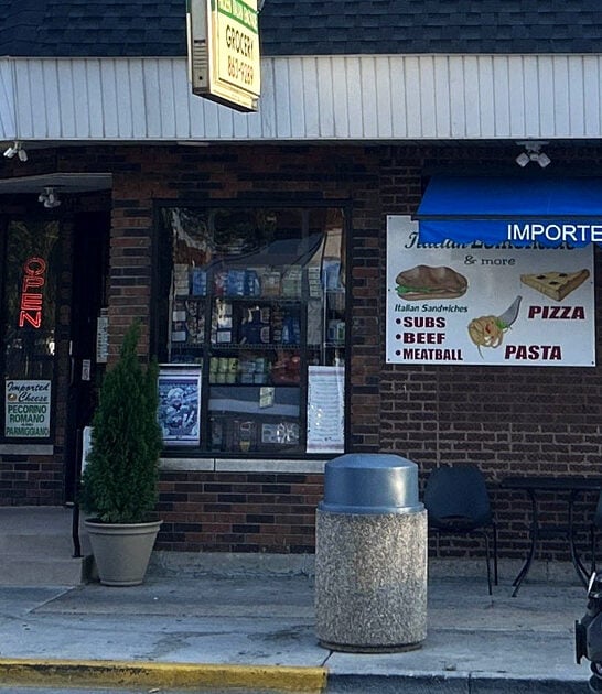 illinois restaurant margherita pizza ftr
