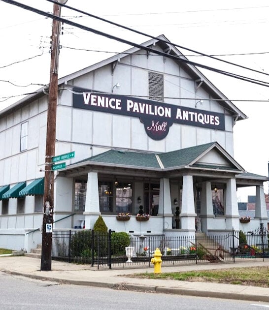 ohio antique shopping stop ftr