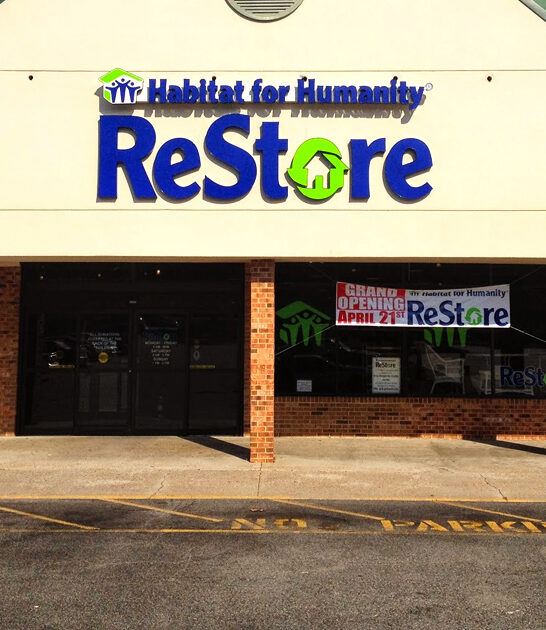 secondhand shop gigantic virginia ftr