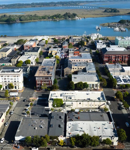 social beach towns california ftr