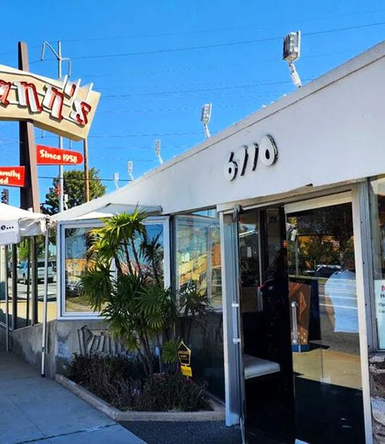 themed california diner ftr