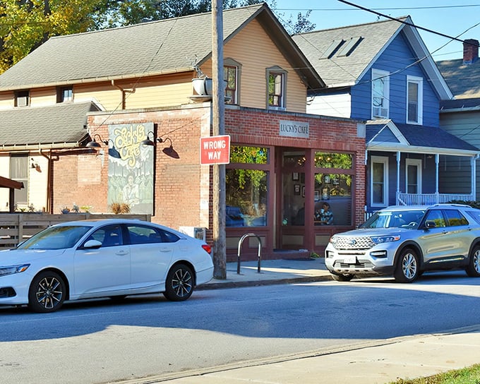 Lucky's Café welcomes you with its charming brick façade and colorful character – a converted house that promises homestyle comfort with a gourmet twist.