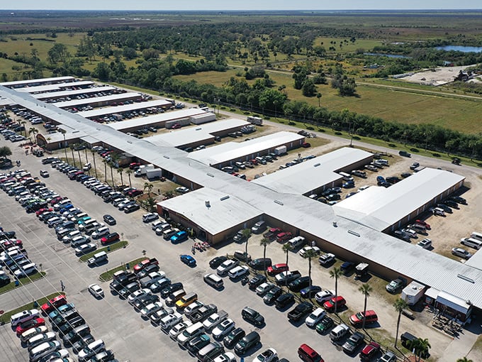 Aerial paradise for bargain hunters! Renninger's massive complex stretches across acres, with hundreds of vendors waiting to make deals under those white roofs.
