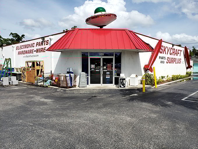 Not your average storefront! Between the rocket and the flying saucer, Skycraft announces itself as Orlando's quirkiest shopping experience for the technically inclined.