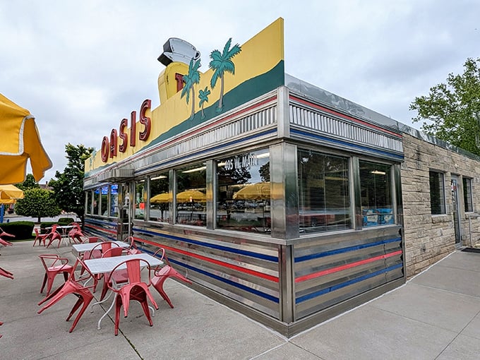 From this angle, you can almost hear the jukebox playing while the palm tree signage reminds you this place has been an oasis for decades.