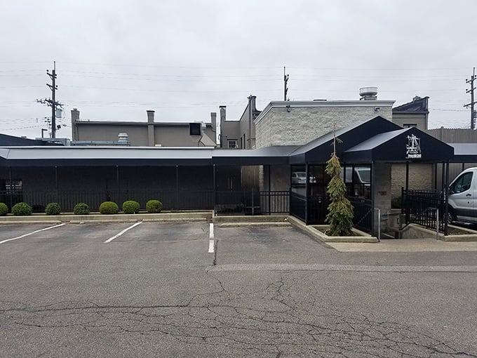 A glimpse of the parking lot reveals what locals already know – this place is worth finding, even if the entrance is around back.