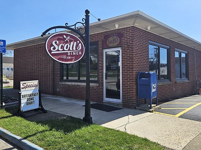 The iconic sign at Scott's Diner promises "Breakfast Done Right" – a bold claim they back up with every perfectly cooked plate that leaves their kitchen.