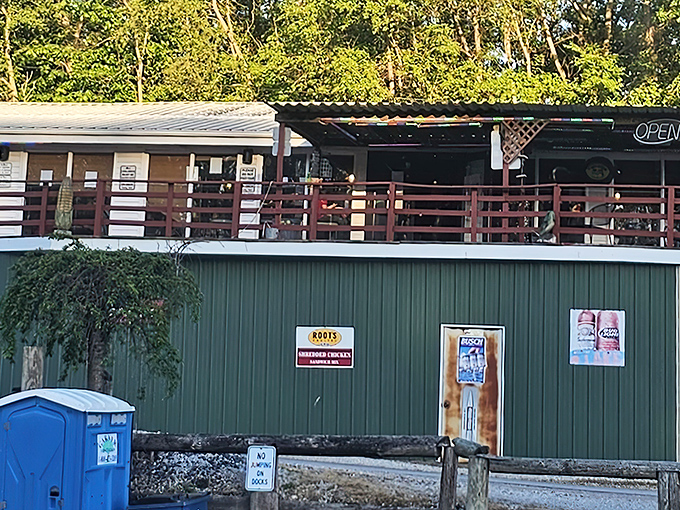 Don't let the simple exterior fool you – behind that green siding and I-95 sign lies a seafood experience worth every mile of your journey.