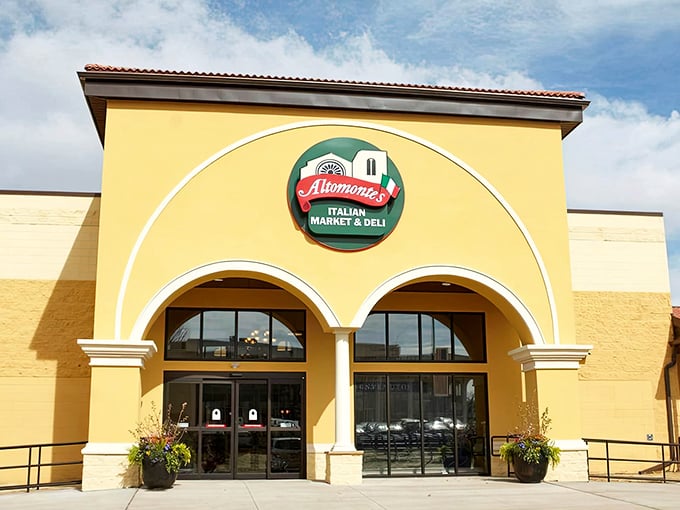 The sunshine-yellow façade of Altomonte's isn't just inviting—it's practically a beacon for Italian food lovers across Pennsylvania. Those twin arches? Pure culinary promise.