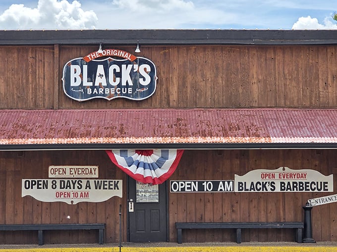 With its rustic facade and unmistakable red roof, Black’s Barbecue is a Lockhart legend—where the smoke’s always rising and the flavor hits like true Texas heritage.