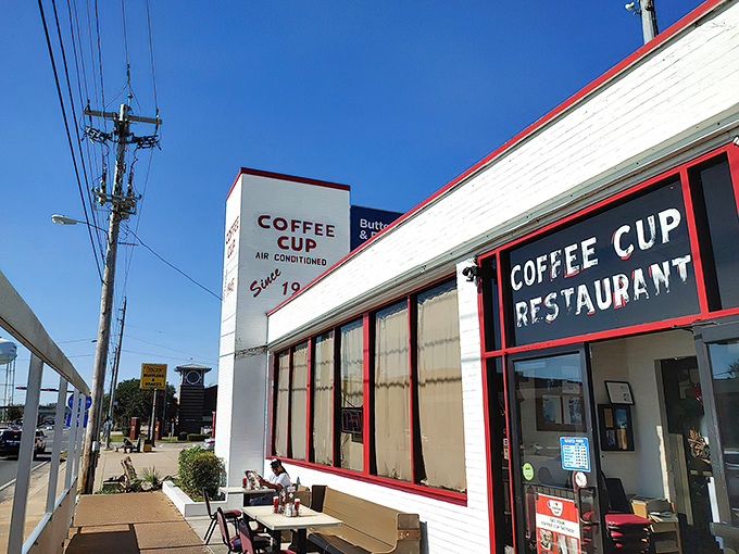 The iconic white brick exterior with bold red lettering has been welcoming hungry Pensacolians since 1945. Some architectural trends come and go, but breakfast perfection is timeless.