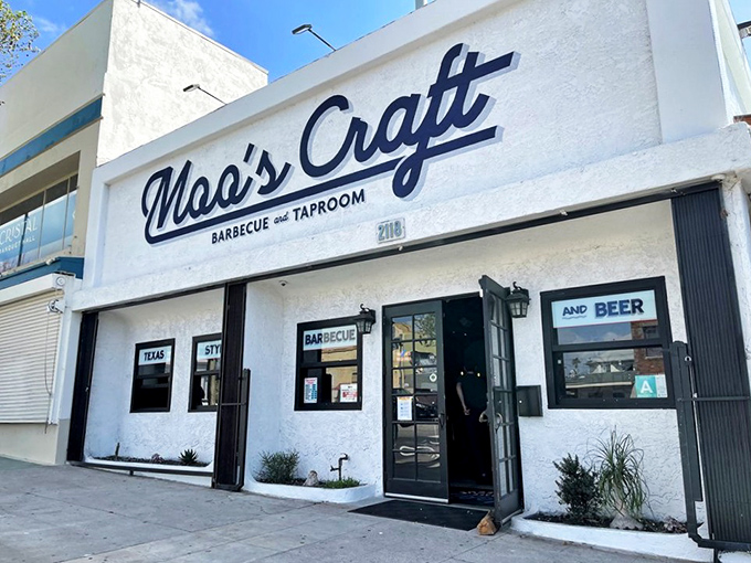 The white facade of Moo's Craft Barbecue beckons like a smoke signal to BBQ pilgrims. Texas-style dreams in an LA setting.