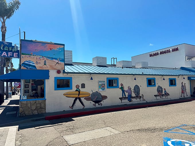 Those murals have watched more happy diners than a Norman Rockwell painting – with better food stories to tell.