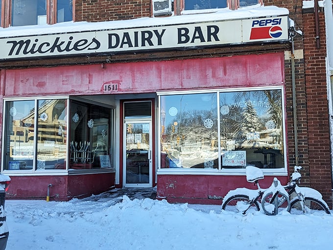 That vintage Pepsi-flanked sign hasn't changed in decades—why mess with perfection when you've already got customers lining up outside?