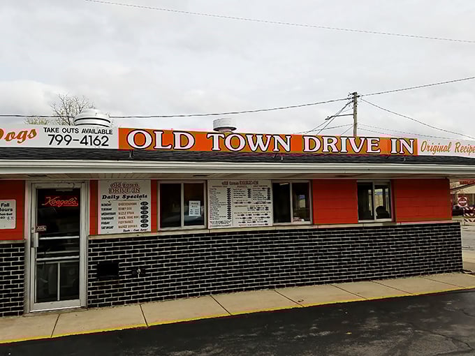 That orange and white exterior isn't just signage—it's a beacon calling all root beer pilgrims home.