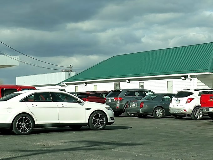 Small-town charm with a green metal roof – Simple Life Diner stands proudly against the Ohio sky, a beacon for hungry travelers seeking authenticity.