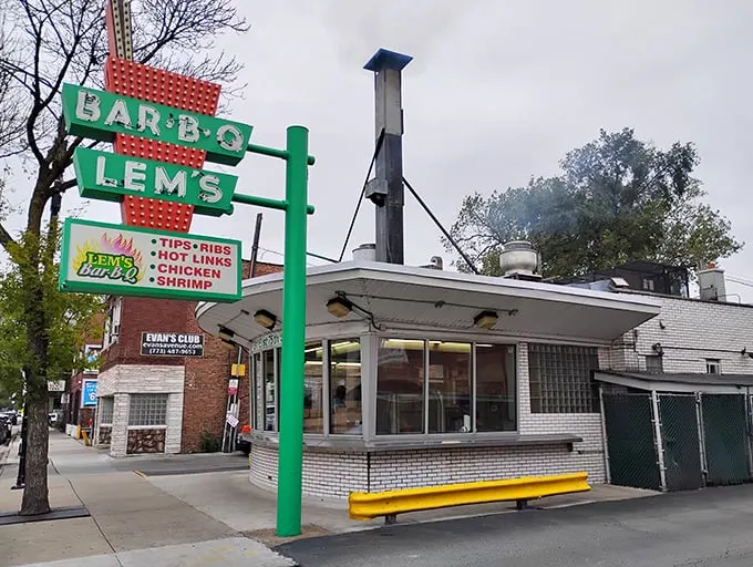 That iconic retro sign isn't just advertising—it's a promise of smoky delights that's been kept for generations of Chicago barbecue lovers.