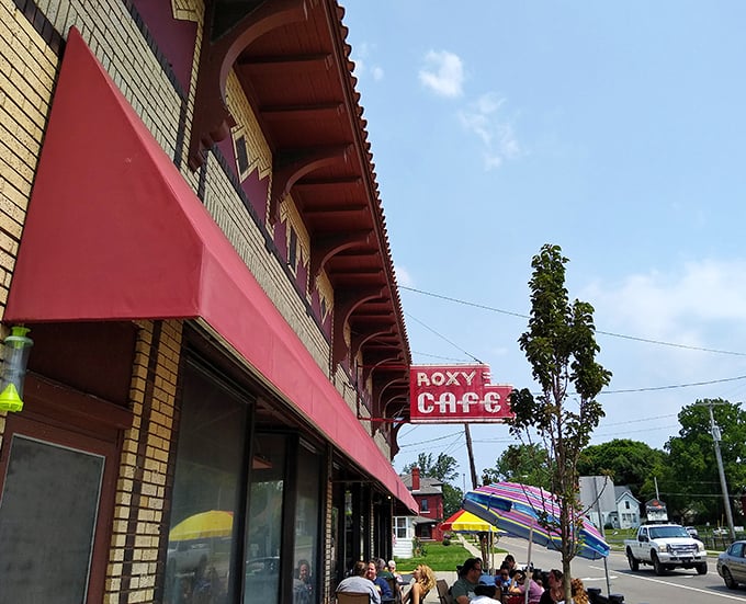 That vintage neon sign isn't just decoration – it's a beacon calling all breakfast believers to Jackson's tastiest secret.