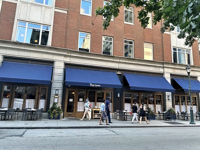 Strolling past The Love on a sunny Philadelphia afternoon feels like discovering a secret that everyone somehow already knows about.
