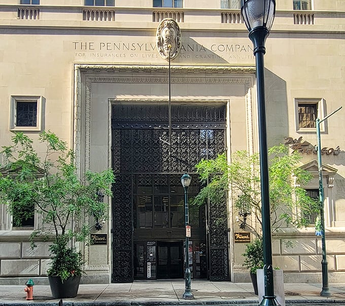 The historic Packard Building stands regally on Chestnut Street, its limestone façade and black awnings promising culinary adventures within. Banking on your appetite since day one.