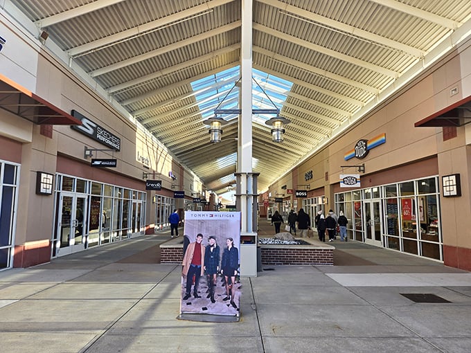 The covered walkways at Chicago Premium Outlets aren't just practical—they're your shield against Midwestern weather tantrums while bargain hunting.
