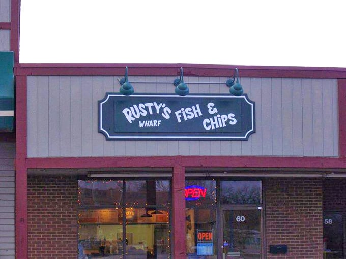 The unassuming storefront of Rusty's Wharf stands like a seafood oasis in landlocked Ohio, proving great treasures often hide in plain sight.