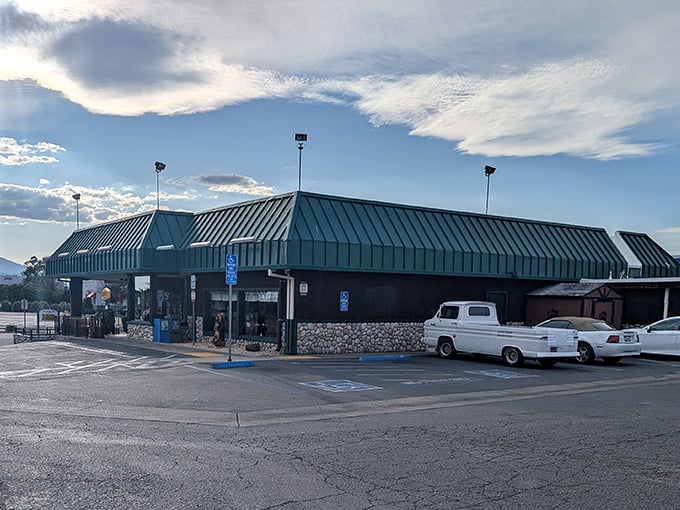 Standing proud with its distinctive green roof, this roadside oasis has been rescuing hangry road-trippers from fast food mediocrity for years.