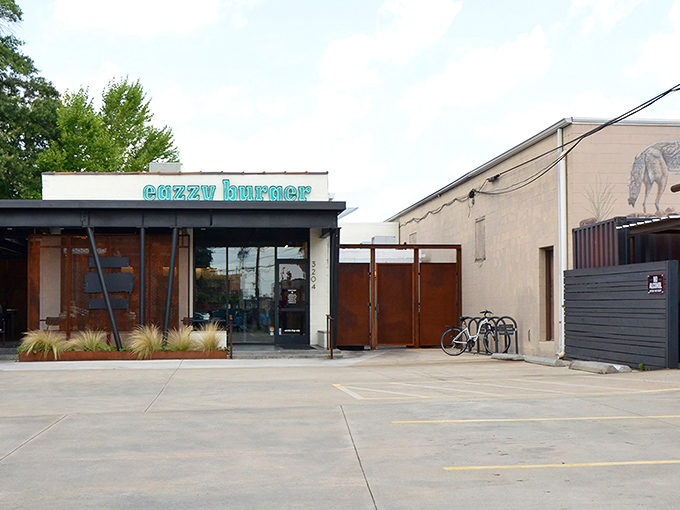 The unassuming exterior of Eazzy Burger belies the flavor explosion waiting inside. Like finding a Michelin star in a strip mall – Richmond's best-kept secret.