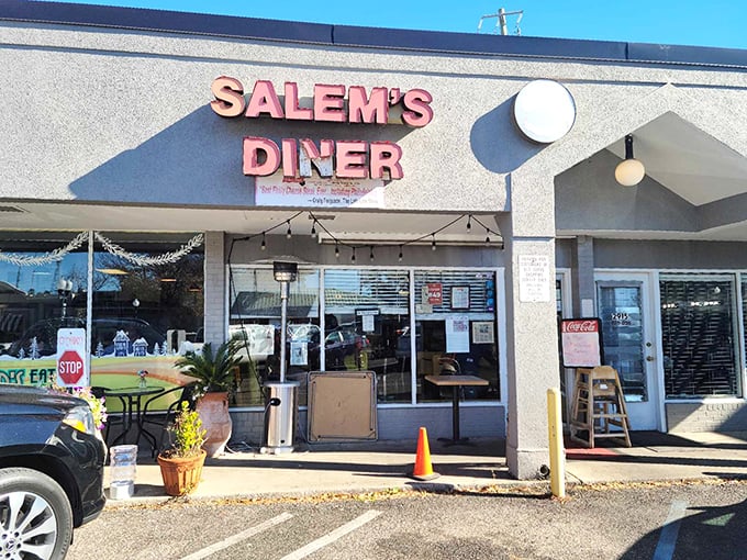 The unassuming storefront of Salem's Diner beckons with its vintage sign and simple charm—proof that culinary treasures often hide in plain sight.