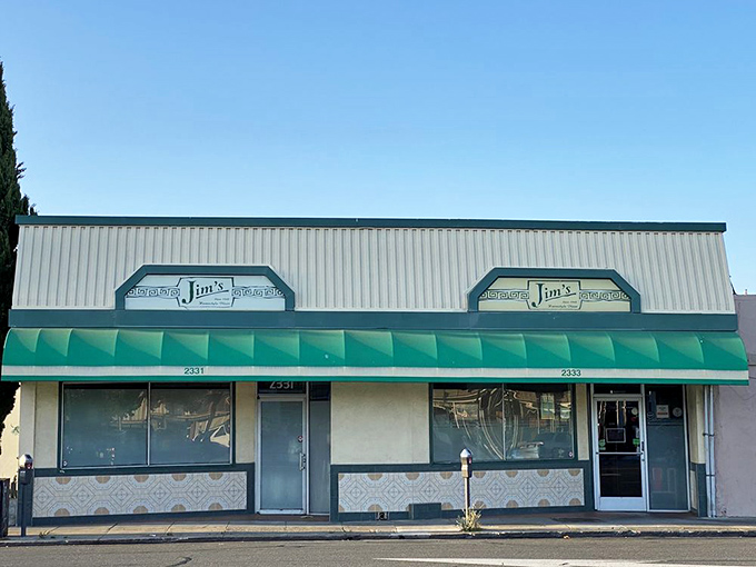The teal awning of Jim's Coffee Shop beckons like an oasis in Alameda – a no-frills promise of comfort food that delivers every time.