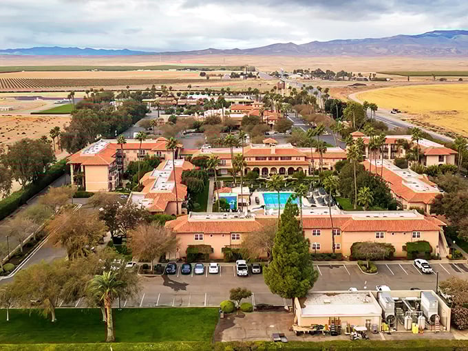 This Spanish-style resort complex with its inviting pool might make you forget you're in the Central Valley and not at a Mediterranean getaway—retirement dollars stretching like poolside loungers.