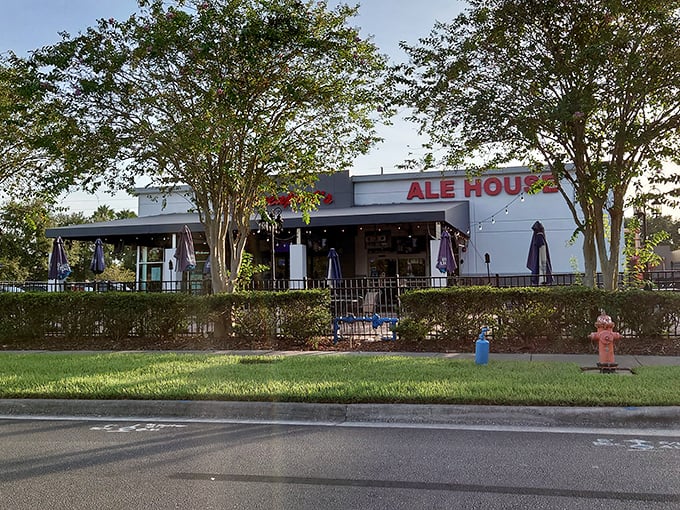 The unassuming exterior of Davenport's Ale House hides culinary treasures within, like finding a Broadway show in a high school auditorium.