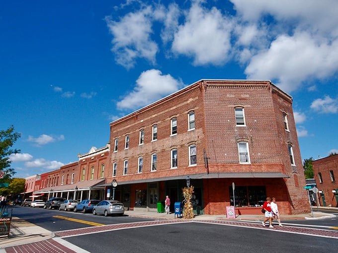 Berlin’s Main Street feels like it belongs in a Hallmark movie—red-brick charm, friendly faces, and a timeless appeal that’s been winning visitors over long before Hollywood noticed.