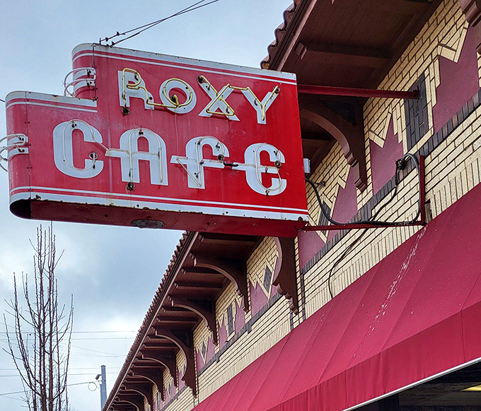 That vintage neon sign isn't just decoration – it's a beacon calling all breakfast believers to Jackson's tastiest secret.